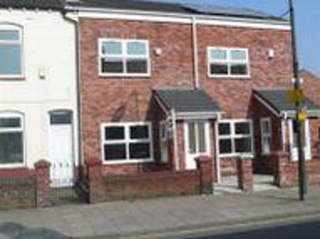 2 Bedrooms for rent in Heath Street, Warrington, Cheshire WA3