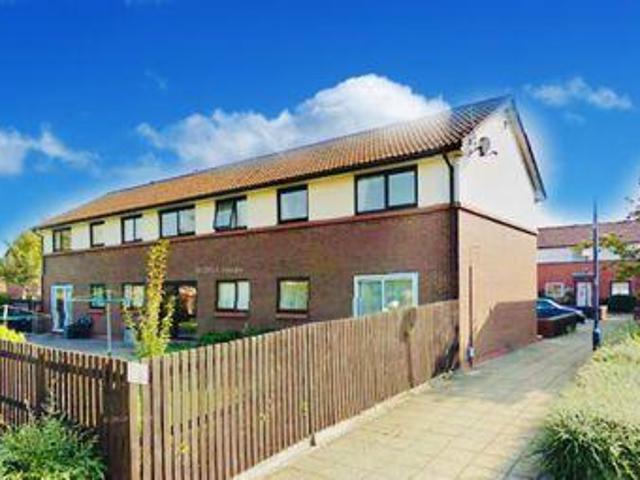 2 Bedrooms for rent in Heathmead, Heath, Cardiff CF14