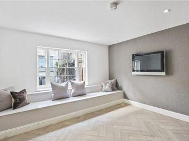 2 Bedrooms for rent in Hereford Mews, London W2