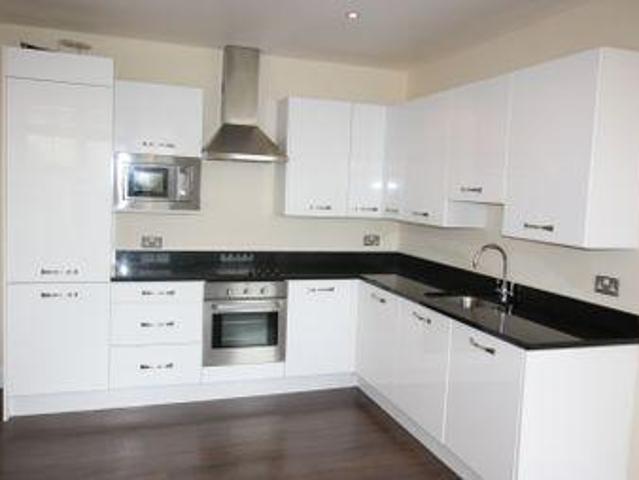 2 Bedrooms for rent in High Road, Whetstone N20