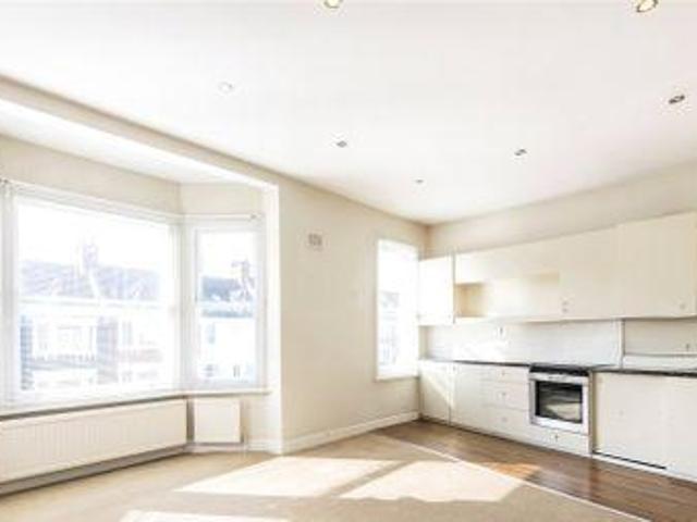 2 Bedrooms for rent in Hillfield Road, London NW6