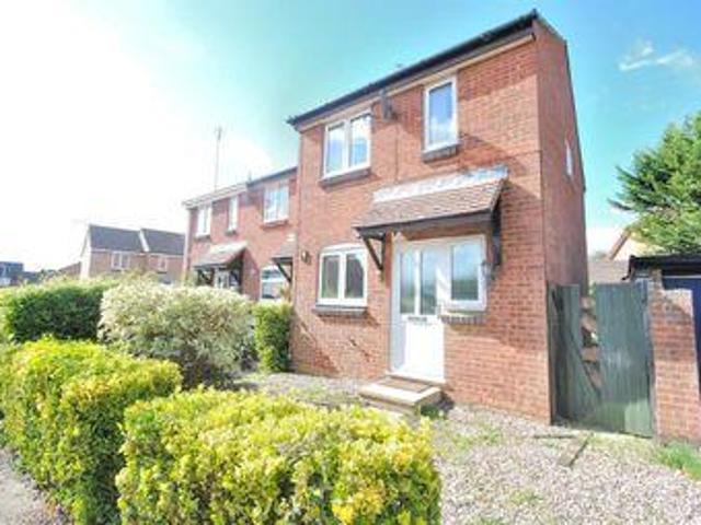 2 Bedrooms for rent in Irving Close, Bishops Stortford, Hertfordshire CM23
