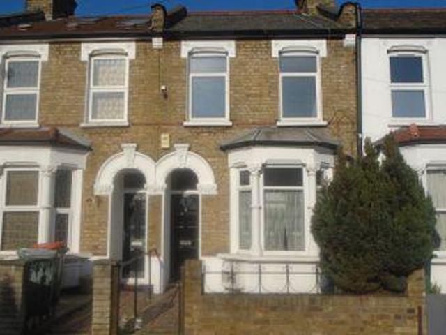 2 Bedrooms for rent in Kingsland Road, London E13