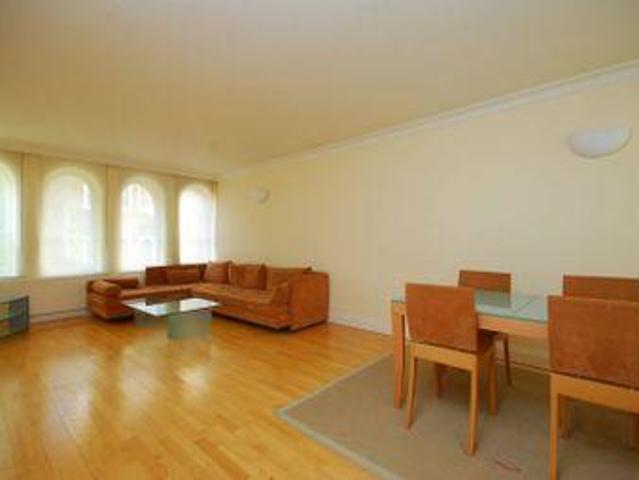 2 Bedrooms for rent in Park Square Mews, Marylebone NW1