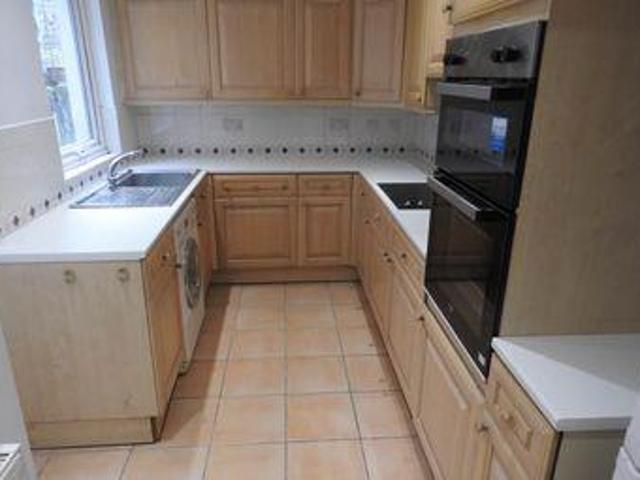 2 Bedrooms for rent in Pentreguinea Road, St Thomas, Swansea SA1