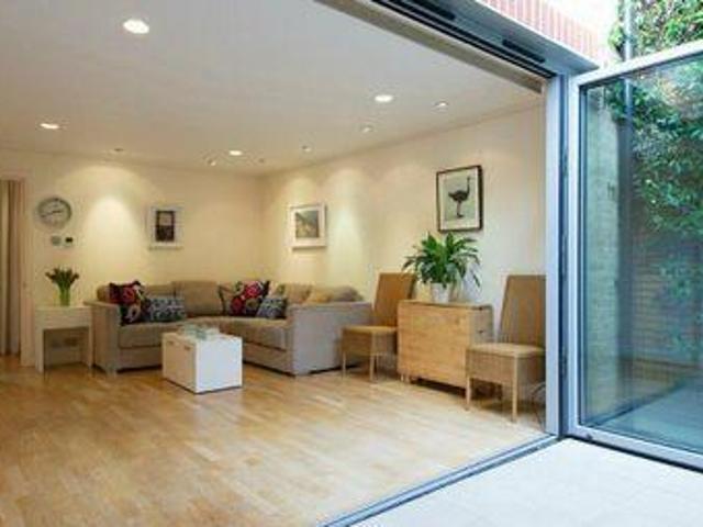 2 Bedrooms for rent in Phil Brown Place, London SW8