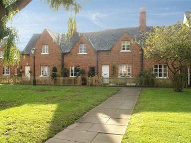 2 Bedrooms for rent in Prince Consort Cottages, Windsor, Berkshire SL4