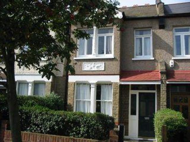 2 Bedrooms for rent in Prince Georges Avenue, London SW20