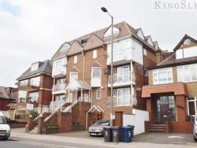 2 Bedrooms for rent in Queens Road, London NW4