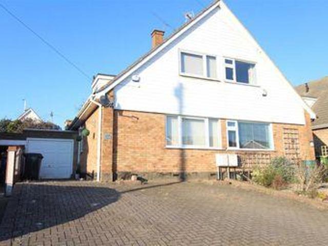 2 Bedrooms for rent in Russet Way, Hockley SS5