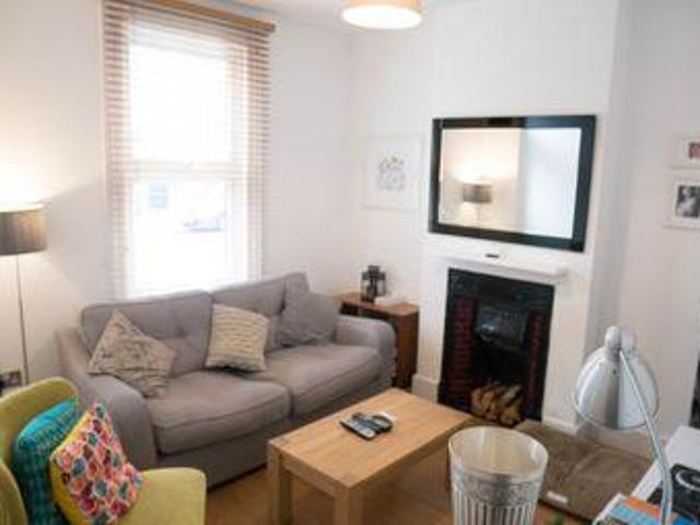 2 Bedrooms for rent in Ridley Avenue, Ealing W13