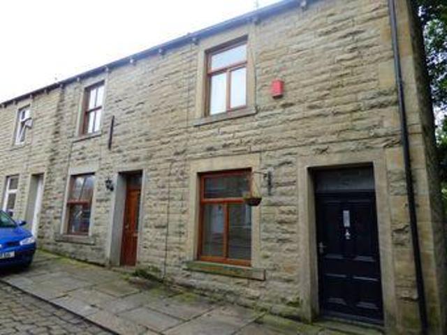 2 Bedrooms for rent in Robert Street, Rossendale BB4