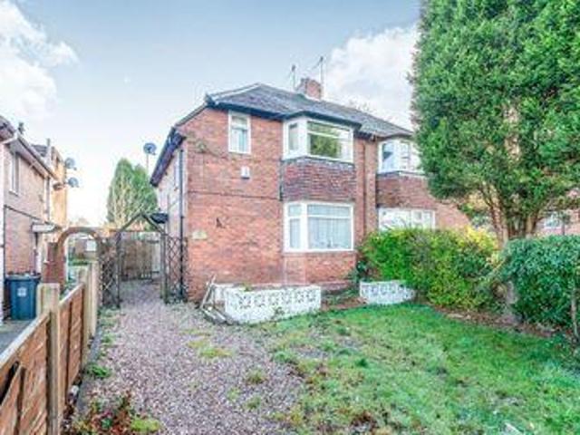 2 Bedrooms for rent in St. Patricks Drive, Poolefields, Newcastle ST5