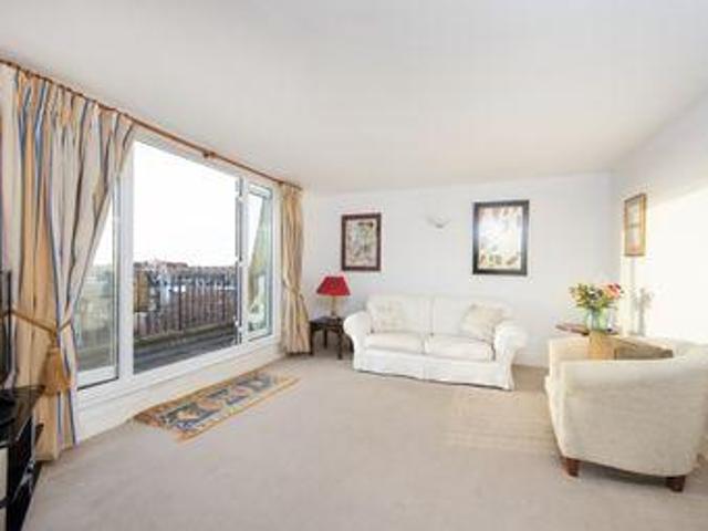 2 Bedrooms for rent in Sinclair Road, London W14