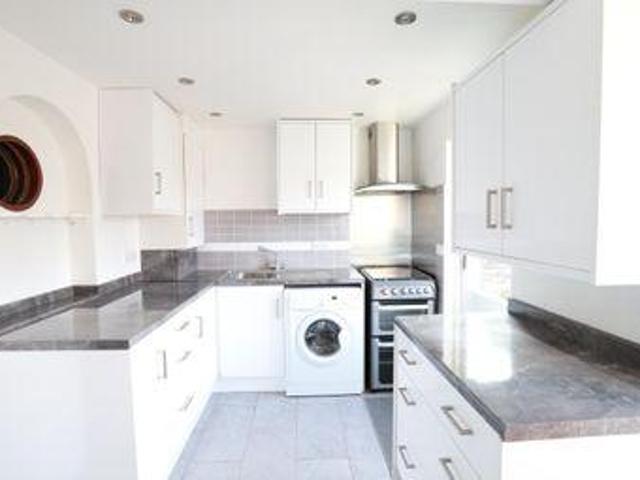 2 Bedrooms for rent in South End Road, Rainham RM13