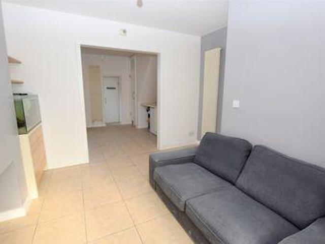 2 Bedrooms for rent in Tennyson Road, Stratford E15