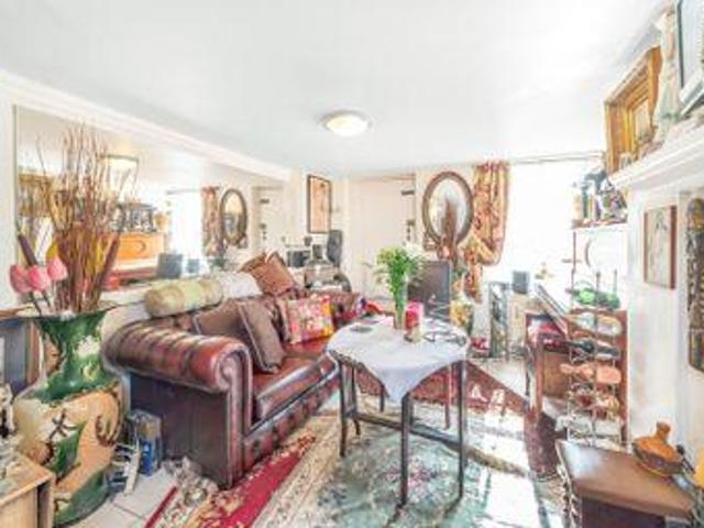 2 Bedrooms for rent in The Mount Square, Hampstead, London NW3