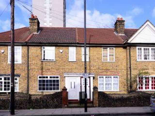 2 Bedrooms for rent in Tiller Road, Isle Of Dogs E14