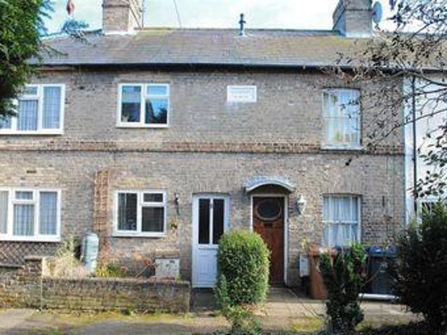 2 Bedrooms for rent in Trinity Street, Bishops Stortford, Hertfordshire CM23