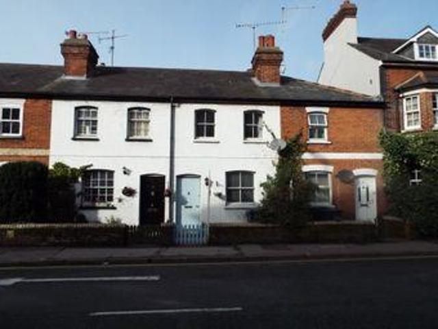 2 Bedrooms for rent in Union Road, Farnham GU9