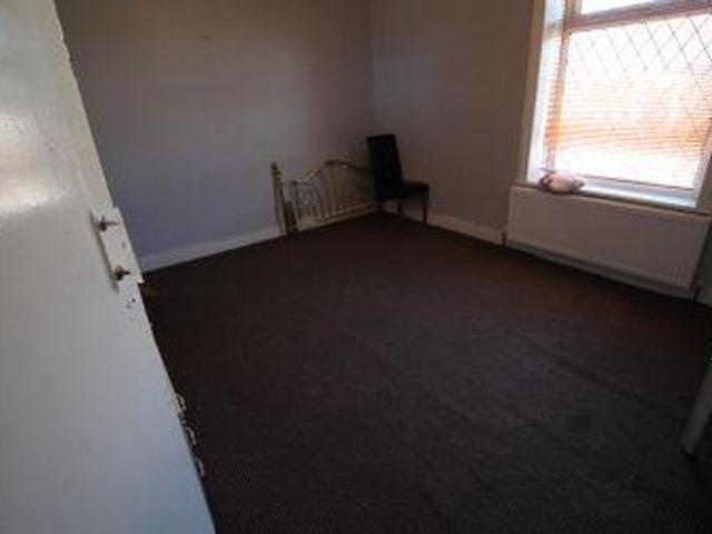 2 Bedrooms for rent in Vernon Street, Nelson BB9