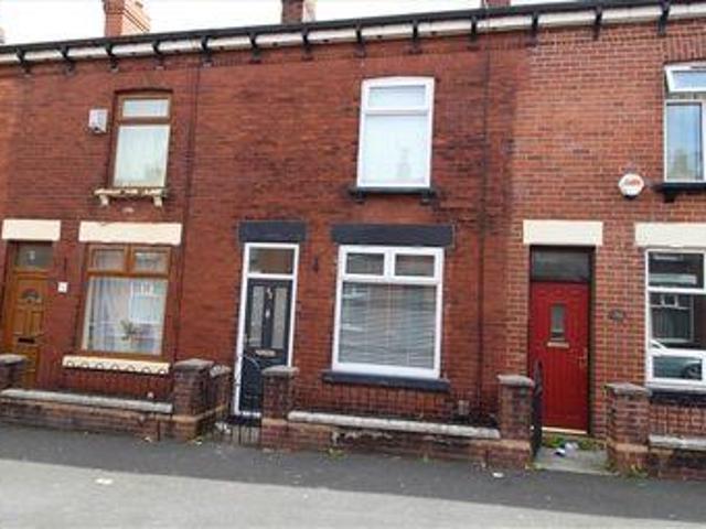 2 Bedrooms for rent in Victoria Grove, Bolton BL1
