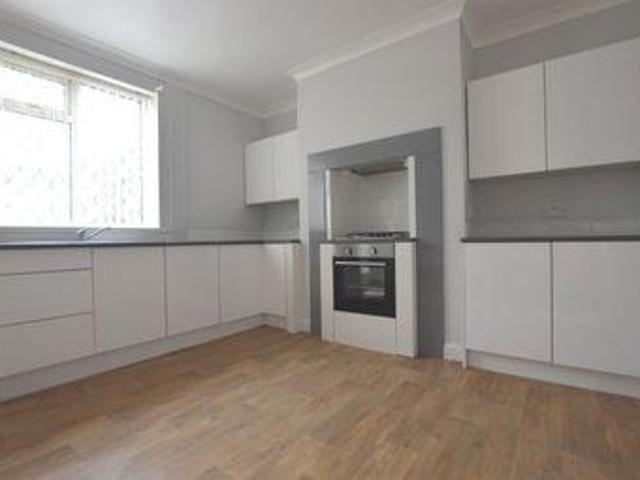 2 Bedrooms for rent in Westfields, Castleford WF10