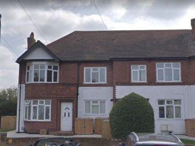 2 Bedrooms for rent in Westminster Close, Ilford IG6