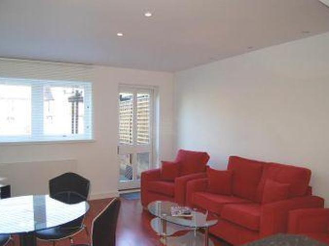 2 Bedrooms for rent in Whiteadder Way, London E14