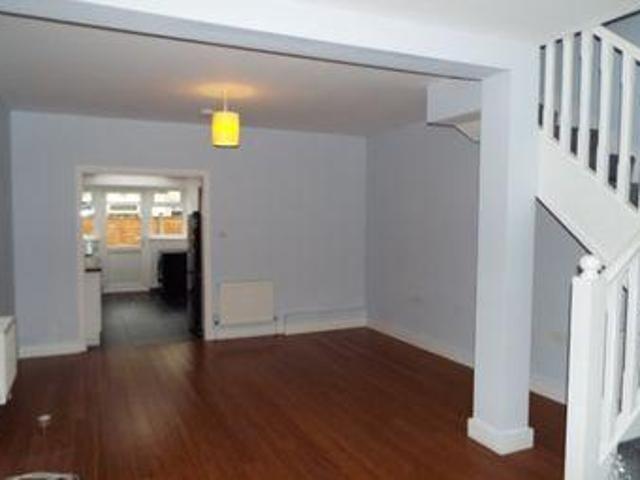 2 Bedrooms for rent in Worland Road, London E15