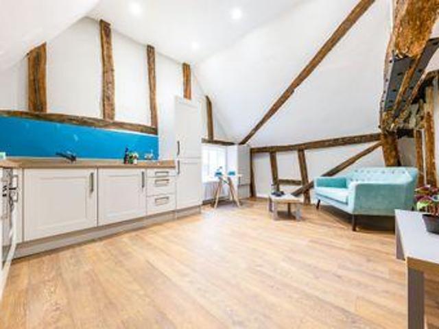 2 Bedrooms for sale in Milton Road, Ware SG12