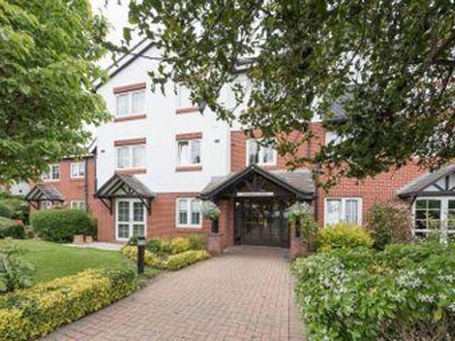 2 Bedrooms for sale in Avenue Road, London N14
