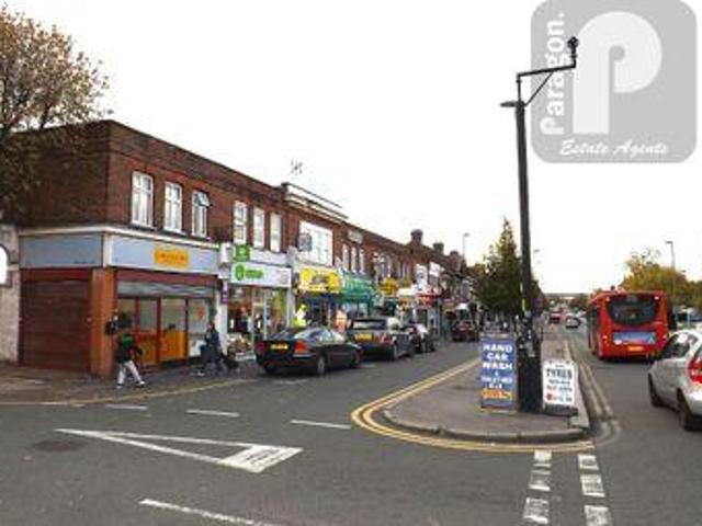 2 Bedrooms for sale in Burnt Oak Broadway, Burnt Oak, Middlesex HA8