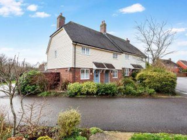 2 Bedrooms for sale in Berrall Way, Billingshurst RH14