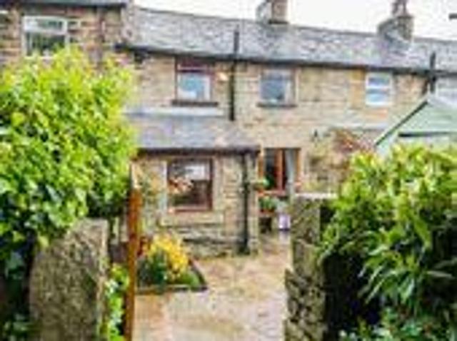 2 Bedrooms for sale in Bolton Road, Turton, Bolton BL7