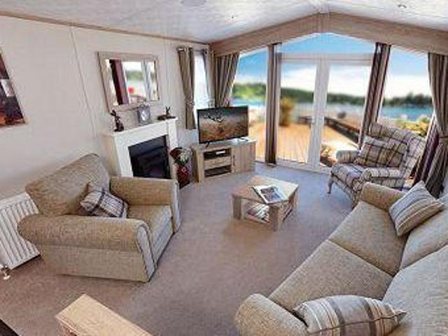 2 Bedrooms for sale in Carnaby Helmsley Brokerswood, Westbury BA13