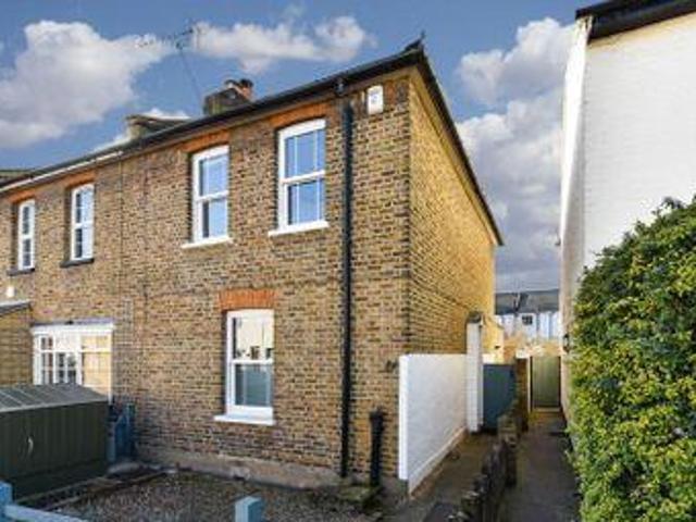 2 Bedrooms for sale in Cleaveland Road, Surbiton KT6