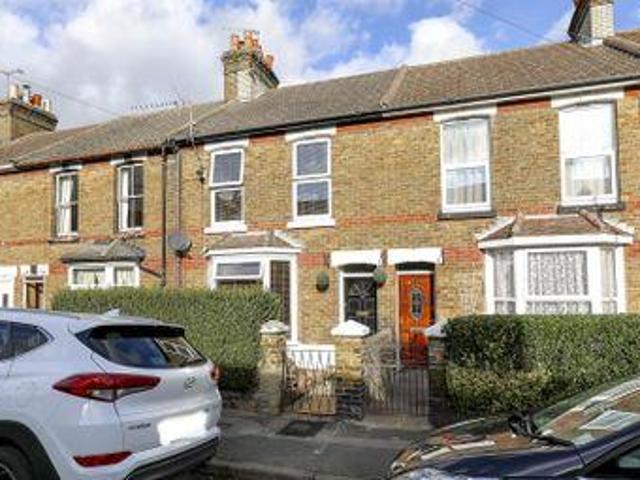 2 Bedrooms for sale in Connaught Road, Sittingbourne ME10