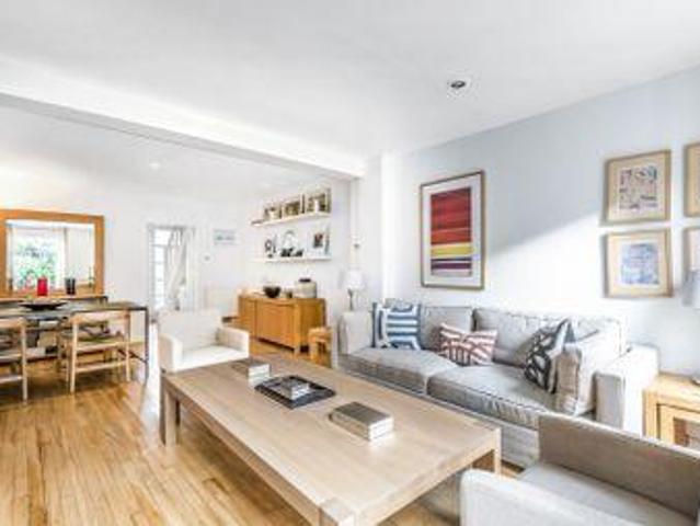 2 Bedrooms for sale in Eversleigh Road, Battersea SW11