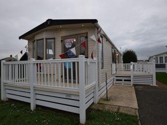 2 Bedrooms for sale in Eastbourne Road, Pevensey Bay, Pevensey BN24