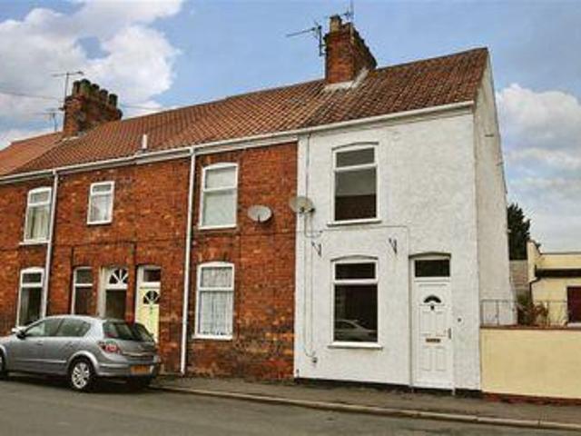 2 Bedrooms for sale in Far Ings Road, Barton Upon Humber DN18