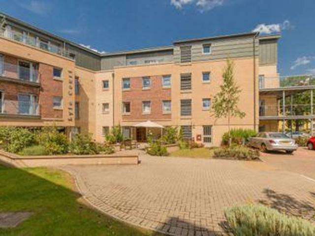 2 Bedrooms for sale in Flat 19 25 Barnton Grove, Barnton EH4