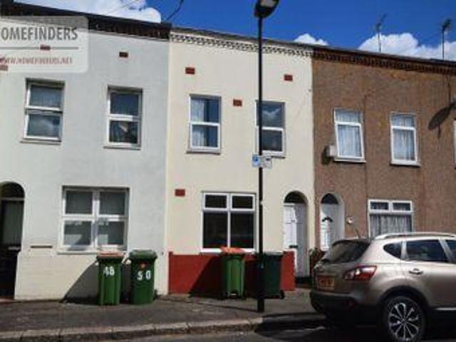 2 Bedrooms for sale in Garfield Road, Plaistow E13