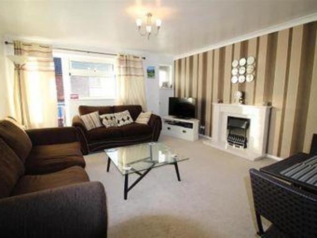 2 Bedrooms for sale in Heron Crescent, Sidcup DA14