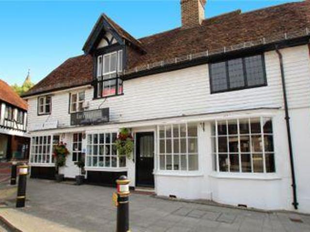 2 Bedrooms for sale in High Street, Edenbridge TN8