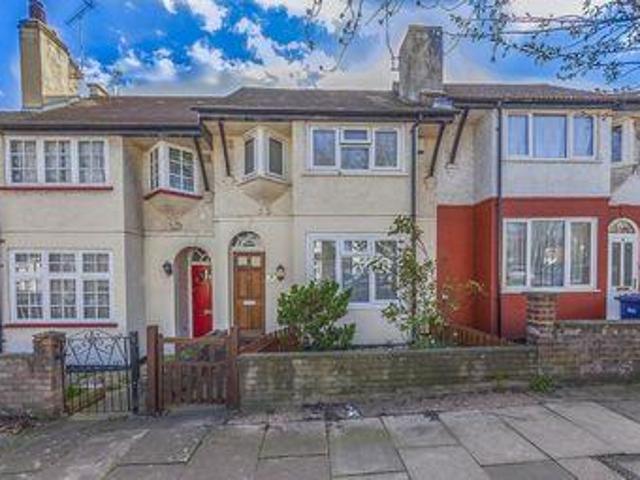 2 Bedrooms for sale in Hillview Gardens, Hendon NW4
