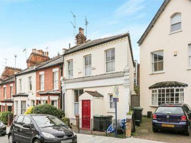 2 Bedrooms for sale in Holmesdale Road, London N6