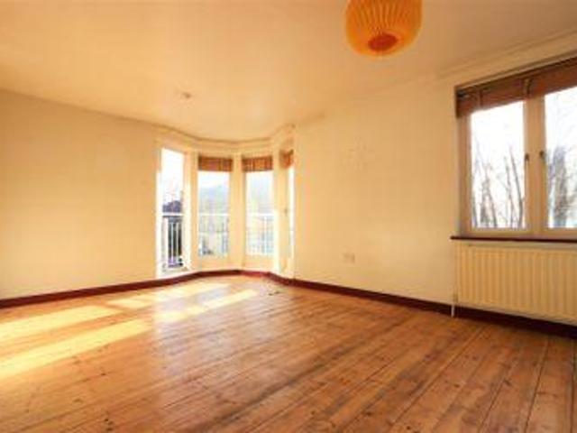 2 Bedrooms for sale in Parnell Road, London E3