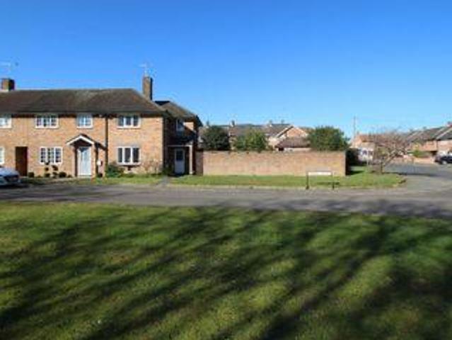 2 Bedrooms for sale in Running Waters, Brentwood CM13