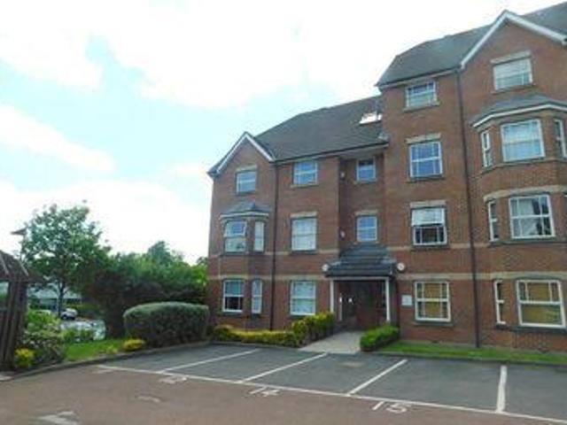 2 Bedrooms for sale in Royal Court Drive, Bolton BL1
